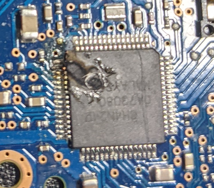 Using the wrong power supply cable - USBrecovery.co.uk